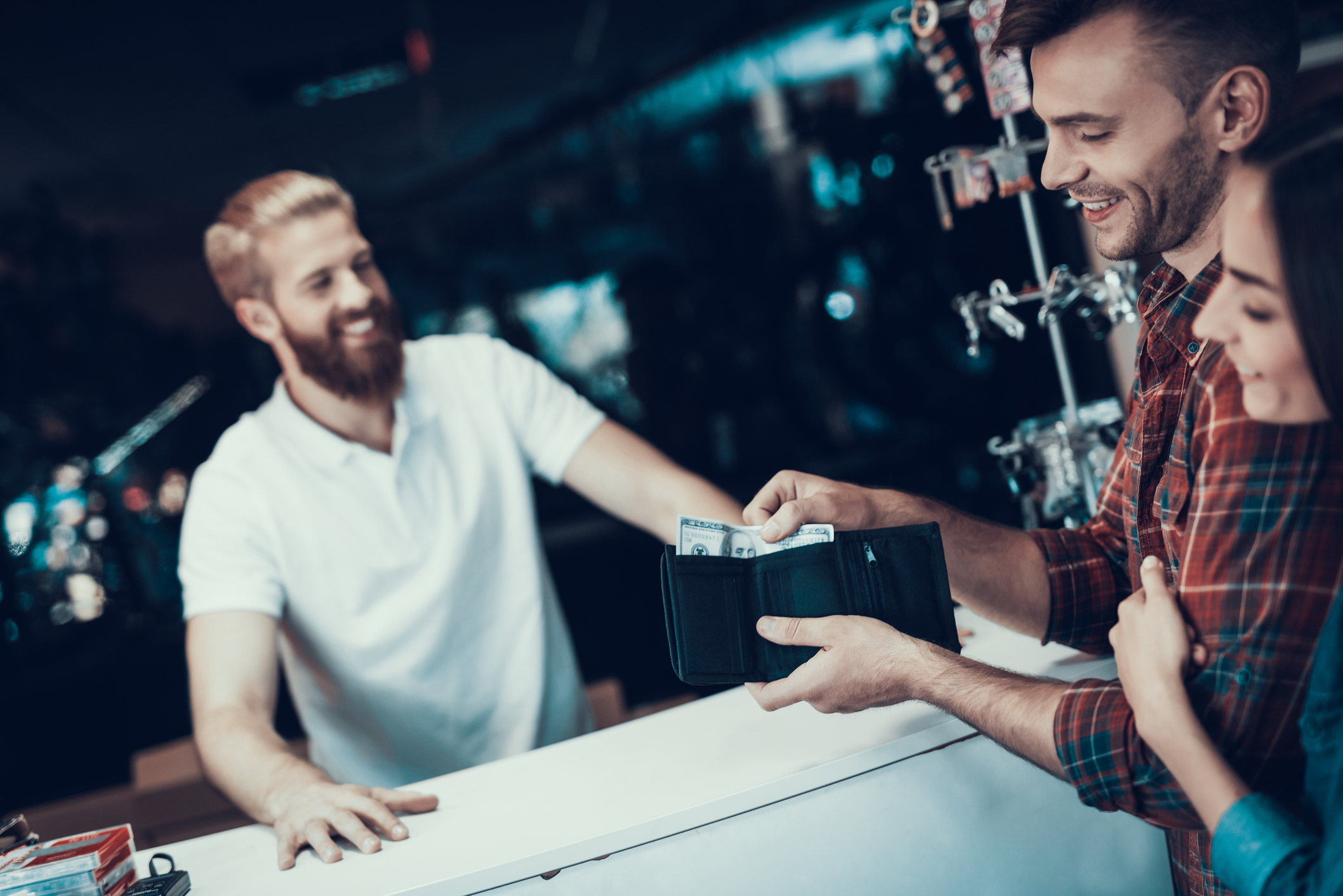 Cash Handling Procedures: 5 Retail-Specific Best Practices